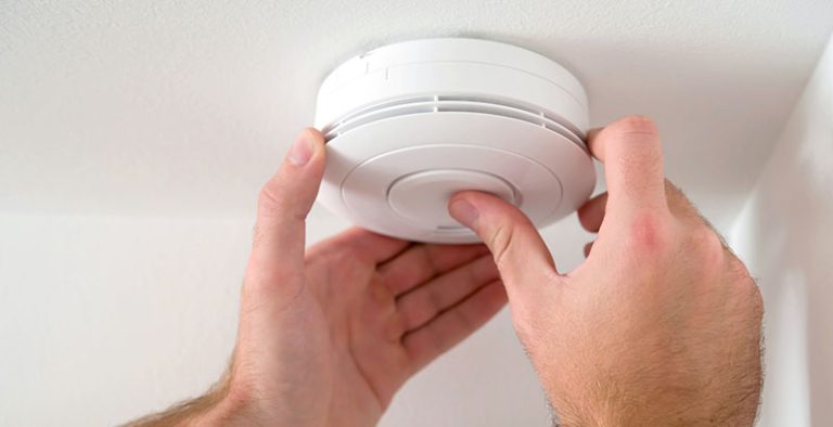 SAFETY SWITCHES, SMOKE ALARMS & TESTING - Progressive Electrical SA